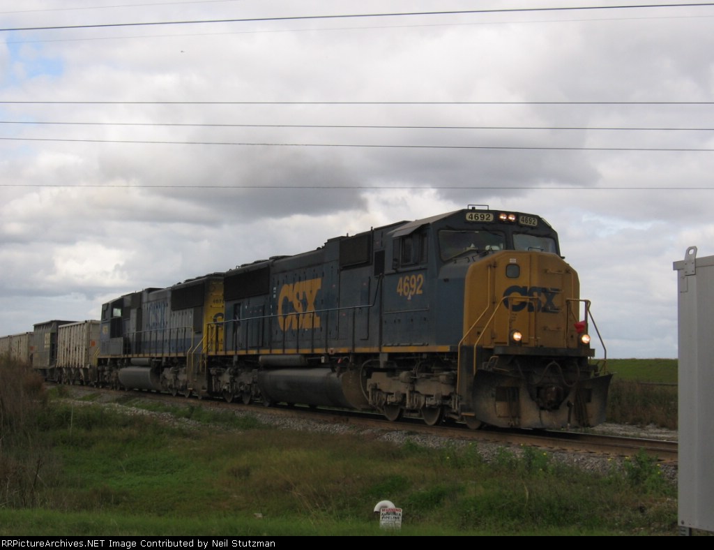 CSX 4692